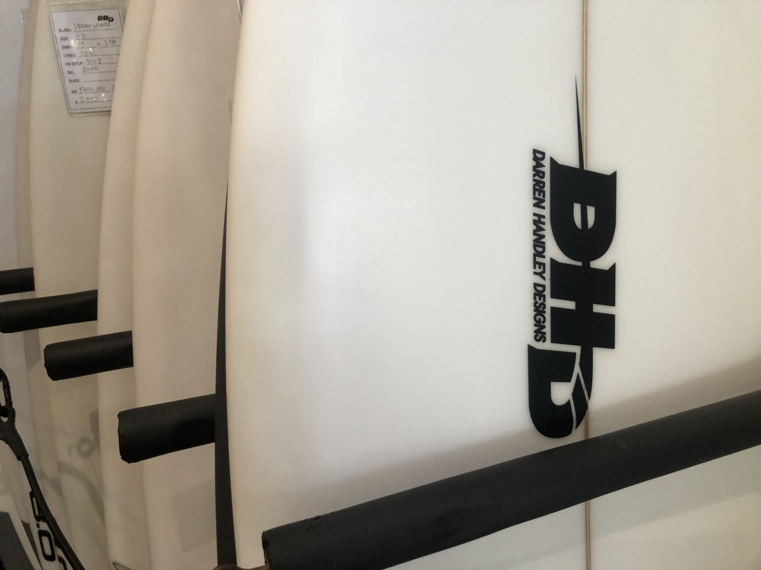 日本より6万円安く買える！バリ島ブランド品サーフボードの相場【LOST・AL MERRICK・PYZEL・DHD】 | バリ倶楽部